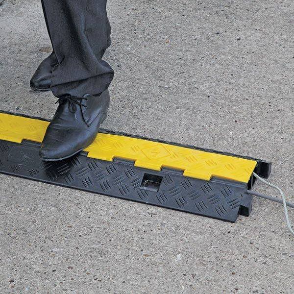 EV CABLE COVER – PEDESTRIAN / PAVEMENT – UK EV Installers Shop