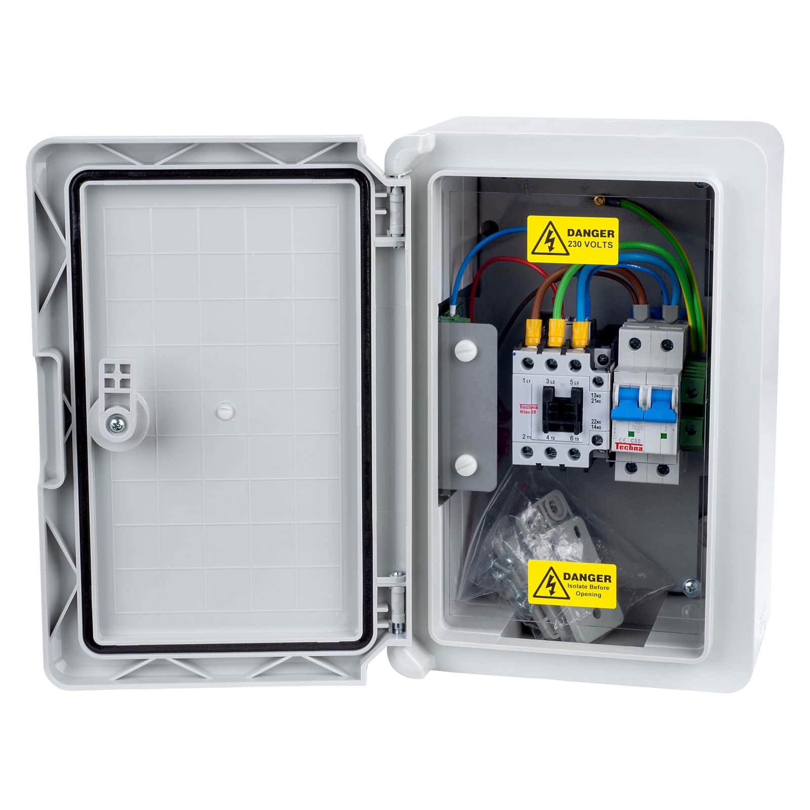 matt:e IP-EVCP-MC100 Single phase IP65 rated connection centre with 32A ...