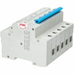 matt:e MTE/A 5P 40A Auto reset 5 Pole MCB with built in PEN fault ...